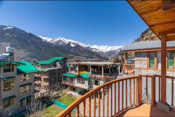 Aastha Magnum Opus Cottage - Manali
