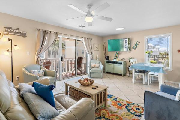 St. Martin Beachwalk Villas 321 - Destin, FL