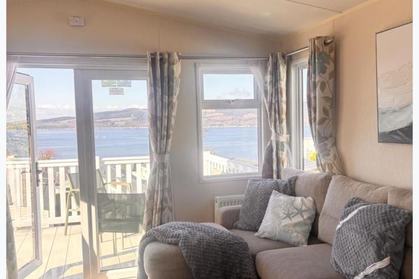 Seaside Escape In Wemyss Bay - ロスシー