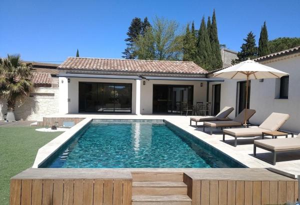 Villa Suite's Azuraquos Centre Ville Piscine Parking - L'Isle-sur-la-Sorgue