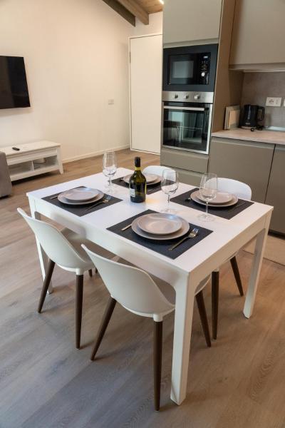 Modern Luxury Nest Within Walking Distance Of Lake Como - Tremezzina