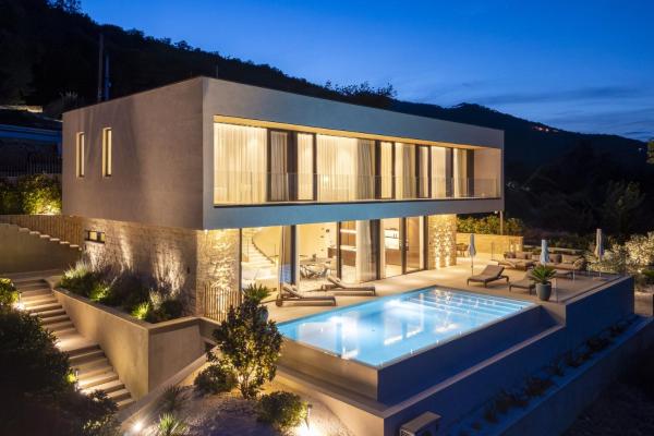 Luxury Villa Ella Near Opatija For 6 Persons With Private 36 M2 Heated Pool & Beautiful Sea View - Mošćenička Draga