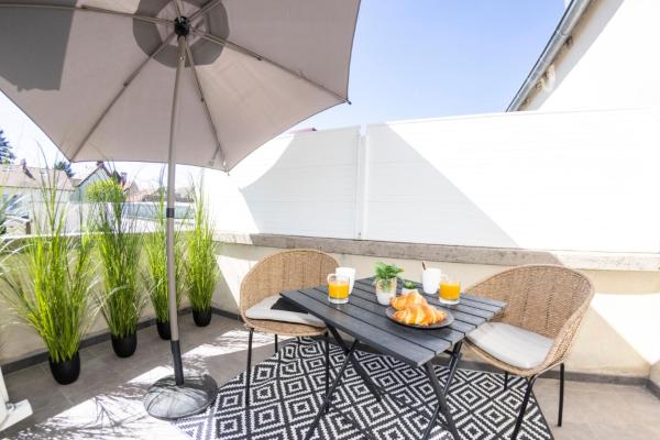 Le Carpe Diem - Détente & Bien-être - Balnéo, Sauna, Clim, Terrasse, Parking Privé - Auxonne