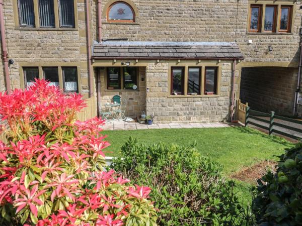 Underview - Holmfirth