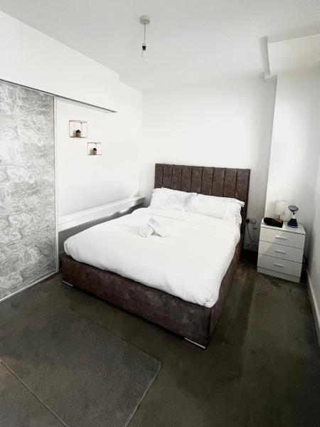 Digbeth Luxury 1 Bed Studio Apartment - Birmingham