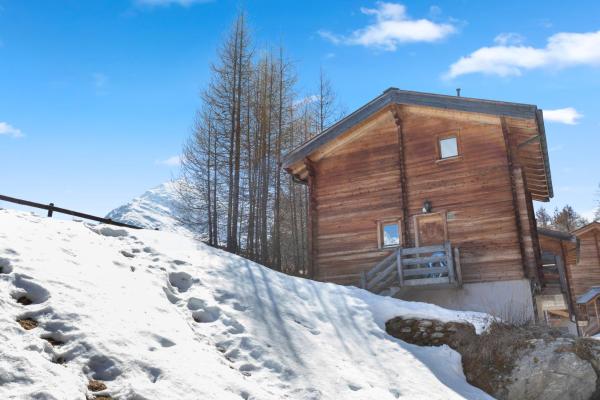 Magnifique Chalet Au Calme Et En Pleine Nature - Saas-Fee