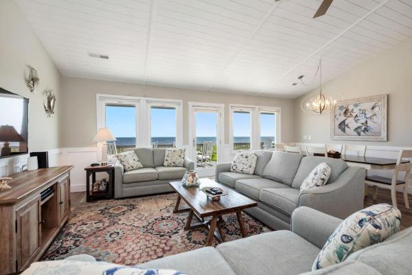 Payneless By Oak Island Accommodations - Southport, NC