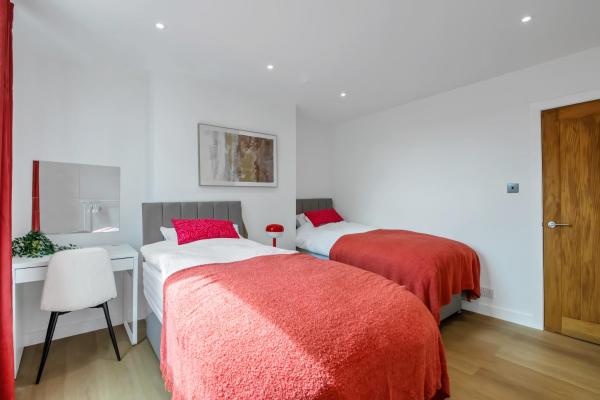 Perfect For Long Stays, Free Parking! - Nottingham