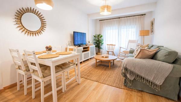 Apartamento Sol Granada - Espacioso, Bien Ubicado Y Muy Valorado - Granada, España