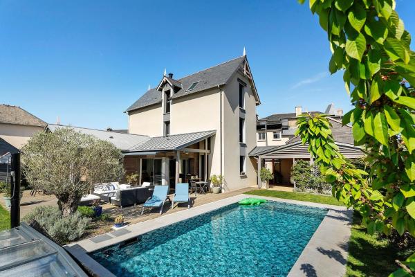 Villa Bord De Mer Avec Piscine - Saint-Malo