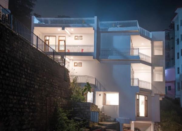 Silver Crest Hotel Kasauli - Solan