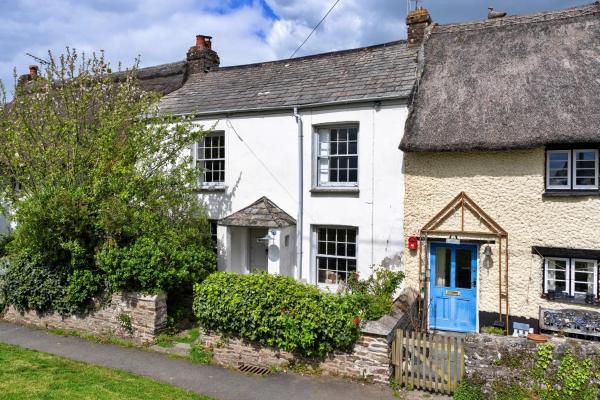 The Old Post Cottage - Bude