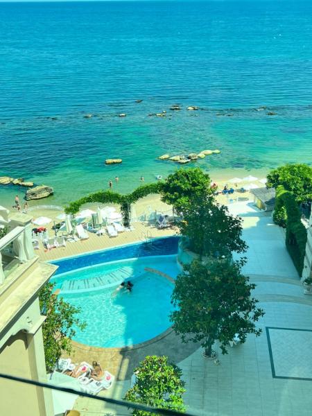 Golden Sands La Mer - Warna