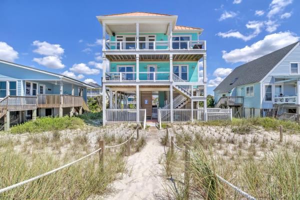 The Salty Dog By Oak Island Accommodations - Holden Beach, NC