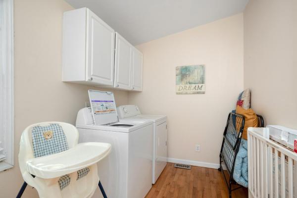 This Is It By Oak Island Accommodations - Oak Island, NC