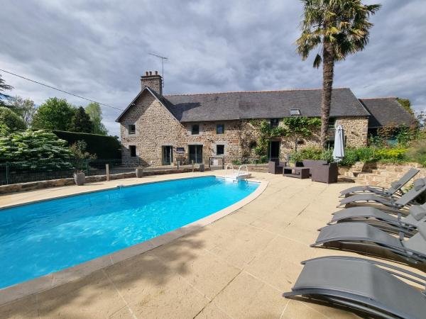 Au Mont De La Quintine # Piscine & Jacuzzi # - Avranches