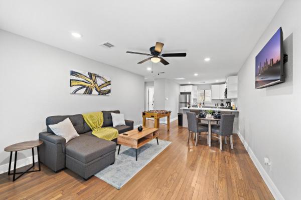 Nr Zoo, Med Center Comfy Apt Fire Pit Games Bbq - Houston, TX