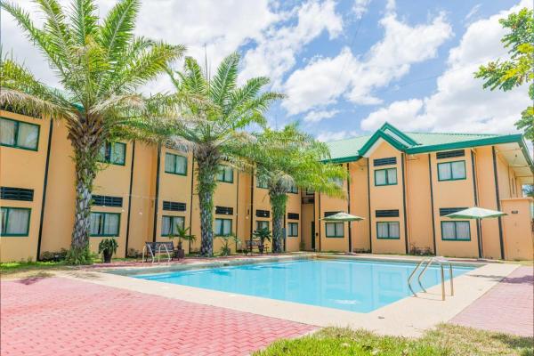 Microtel By Wyndham Cabanatuan - 카바나투안