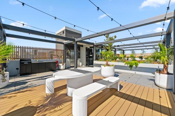 Stylish 2-bed Stay Near Canberra Centre - Canberra