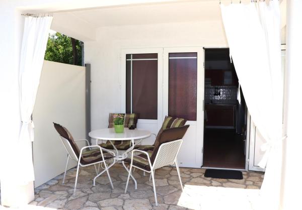 A 5 Apartment With Terrace Garden And Sea View - Lun