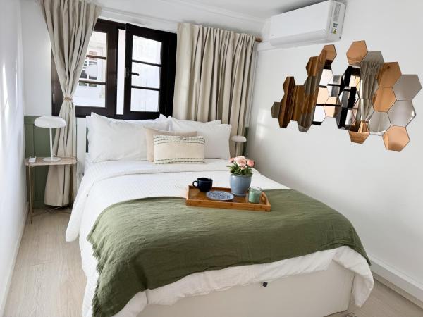 Heart Of Cascais Cozy 2br Steps From Beach - Cascais