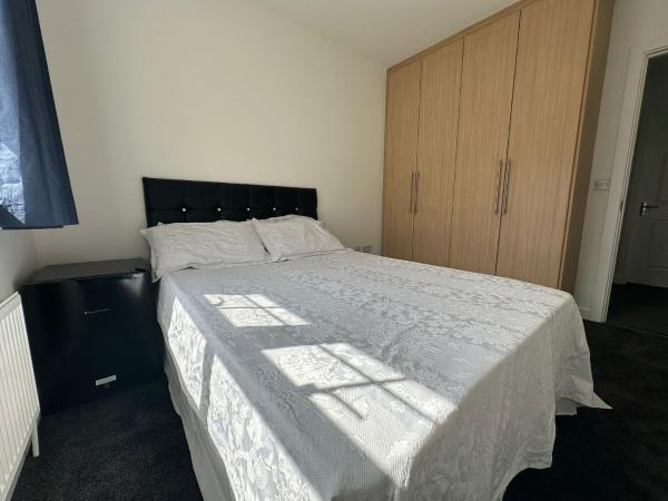 Queensbury House - London, UK