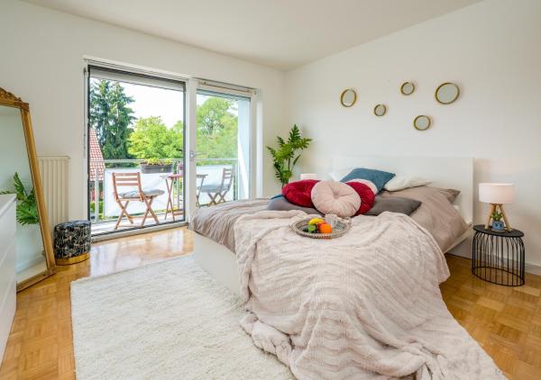 Og2 Rechts 3-zimmer Wohnung Mit Balkon 15min Bis Salzburg - Laufen