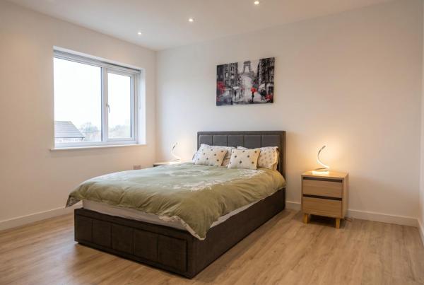 Stanmore Maisonette With Free Parking And Jubilee Line Access - Harrow
