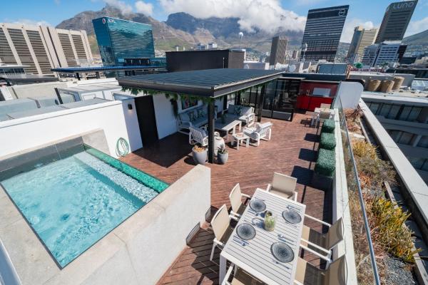 Crayfish Penthouse - The Onyx Cape Town - Camps Bay