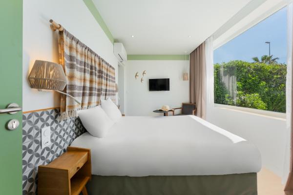 Hôtel Du Midi Plage - Carnon