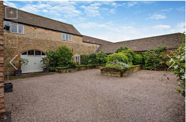 Grange Barn - Peterborough