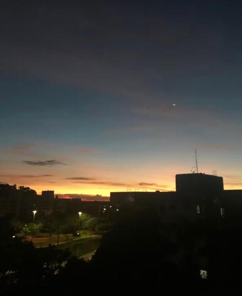 Quarto Sol - Brasília