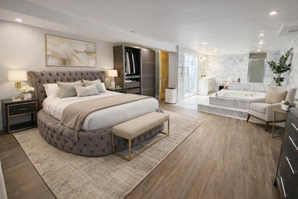 The Boca Abode - 2br 2bth W Jacuzzi Tub & Private Backyard - Crown Heights, NY