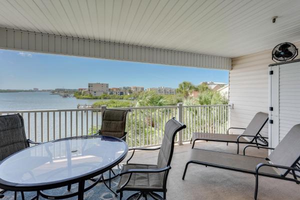 Large Balcony & Water Views: Indian Shores Condo! - Largo, FL