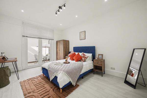 New Modern Spacious Flat Next To Wembley Stadium With Free Parking! - Watford