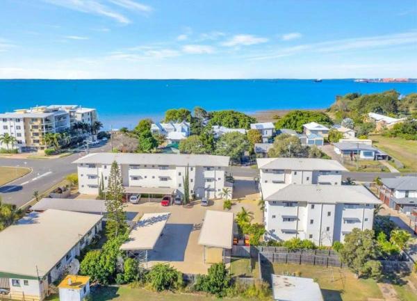 Modern Beach Apartment - Gladstone, Queensland