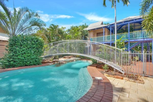 The Zoo House - Broome