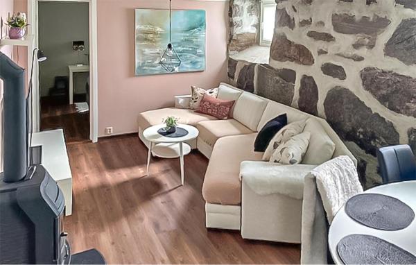 2 Bedroom Gorgeous Apartment In Kristiansand S - Kristiansand