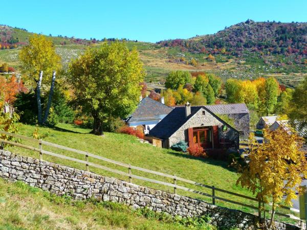 Gîte Le Millepertuis 2/4 Pers à Finiels - Parc national des Cévennes