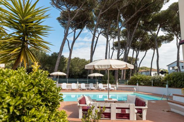 Hotel Kon Tiki - Castagneto Carducci