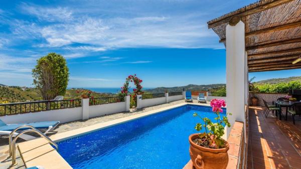 Cortijo Los Naranjos Frigiliana By Ruralidays - Frigiliana