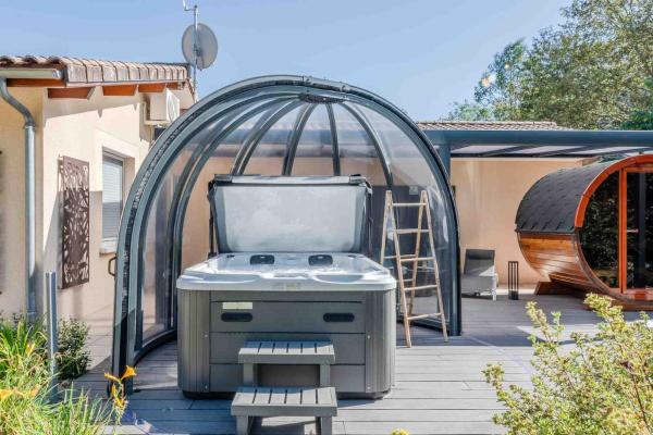 L'escale Sud Gironde - Séjour En Amoureux Avec Jacuzzi Privatif - Piscine - Massage Traiteur & Brunch Possibles - Bazas