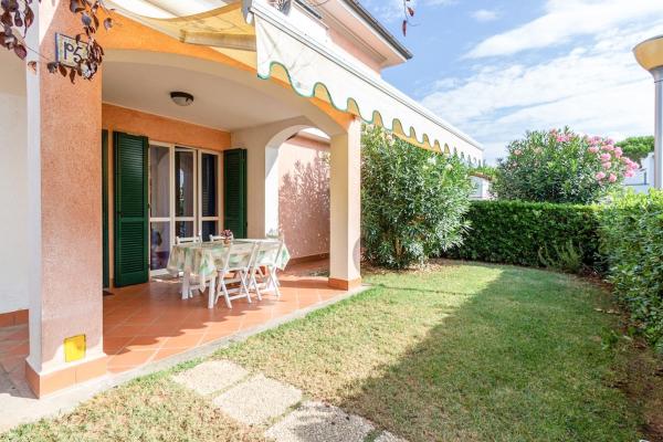 Large Villa With Private Garden Near The Sea - Porto Recanati