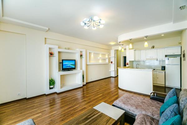City View By Shareef Travel - Baku