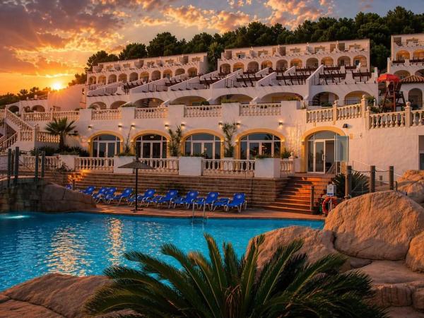 Apartment With Jacuzzi In Calp, 70 M², 4 Guests - Benissa