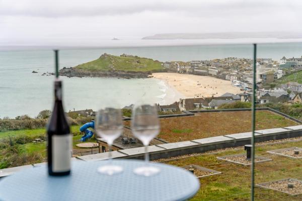 Hidden 8 - Bay Apartment - St Ives