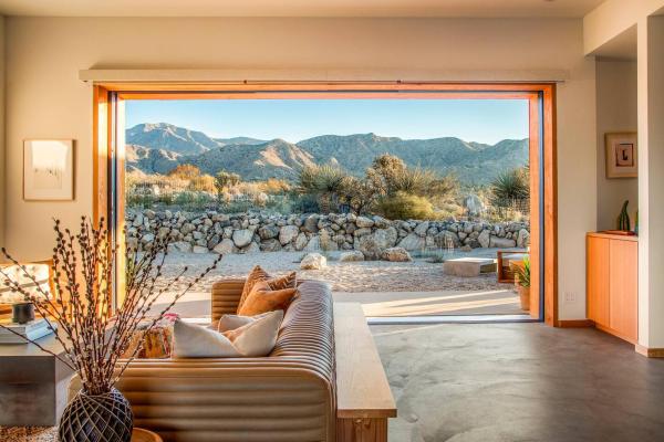 Masseria Solara - Desert Design Retreat With Pool, Hot Tub & Views - Morongo Valley, CA
