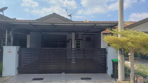 Aneesa Homestay Perlis - Arau