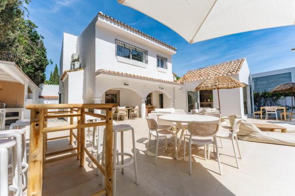 Villa Estelle - Beachside - Marbella