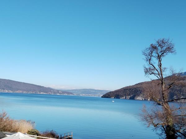 L'escale Au Lac - Vue Panoramique - Parking & Plage Privés - Thônes